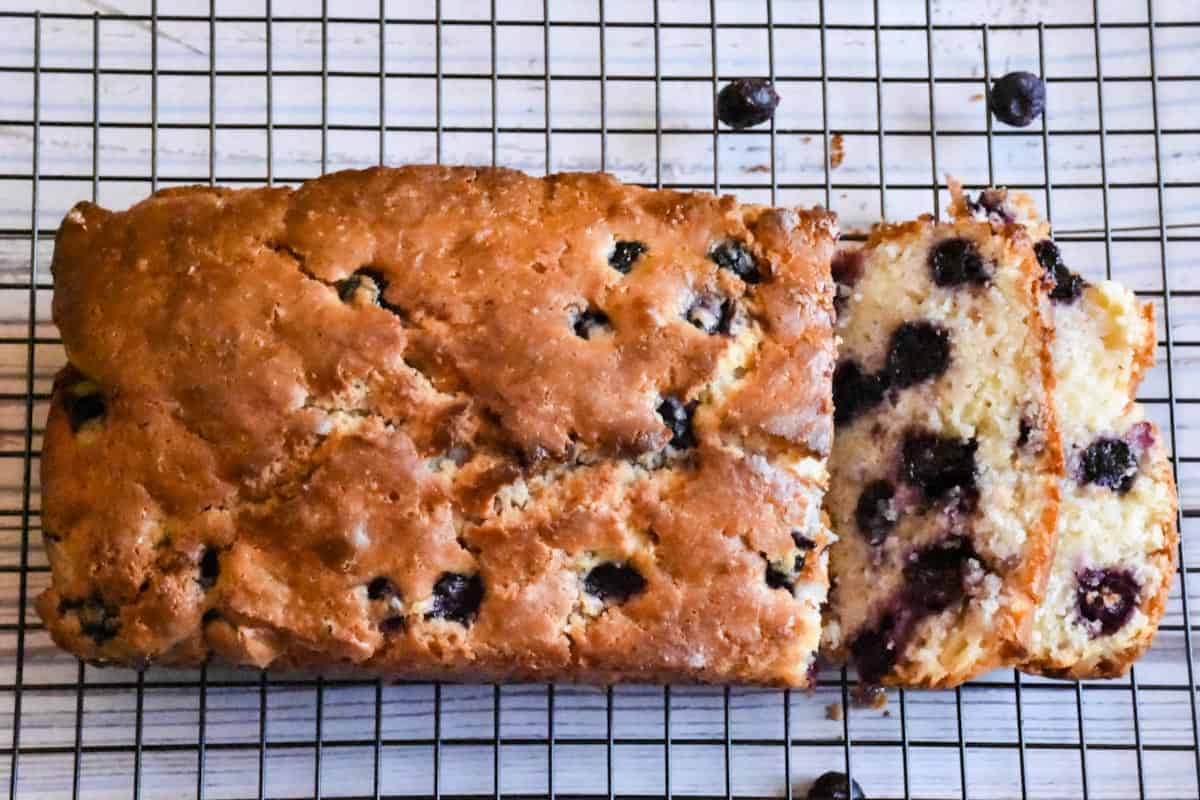 10+ Blueberry Sourdough Bread Recipes to Bake this Spring - Stretch and ...
